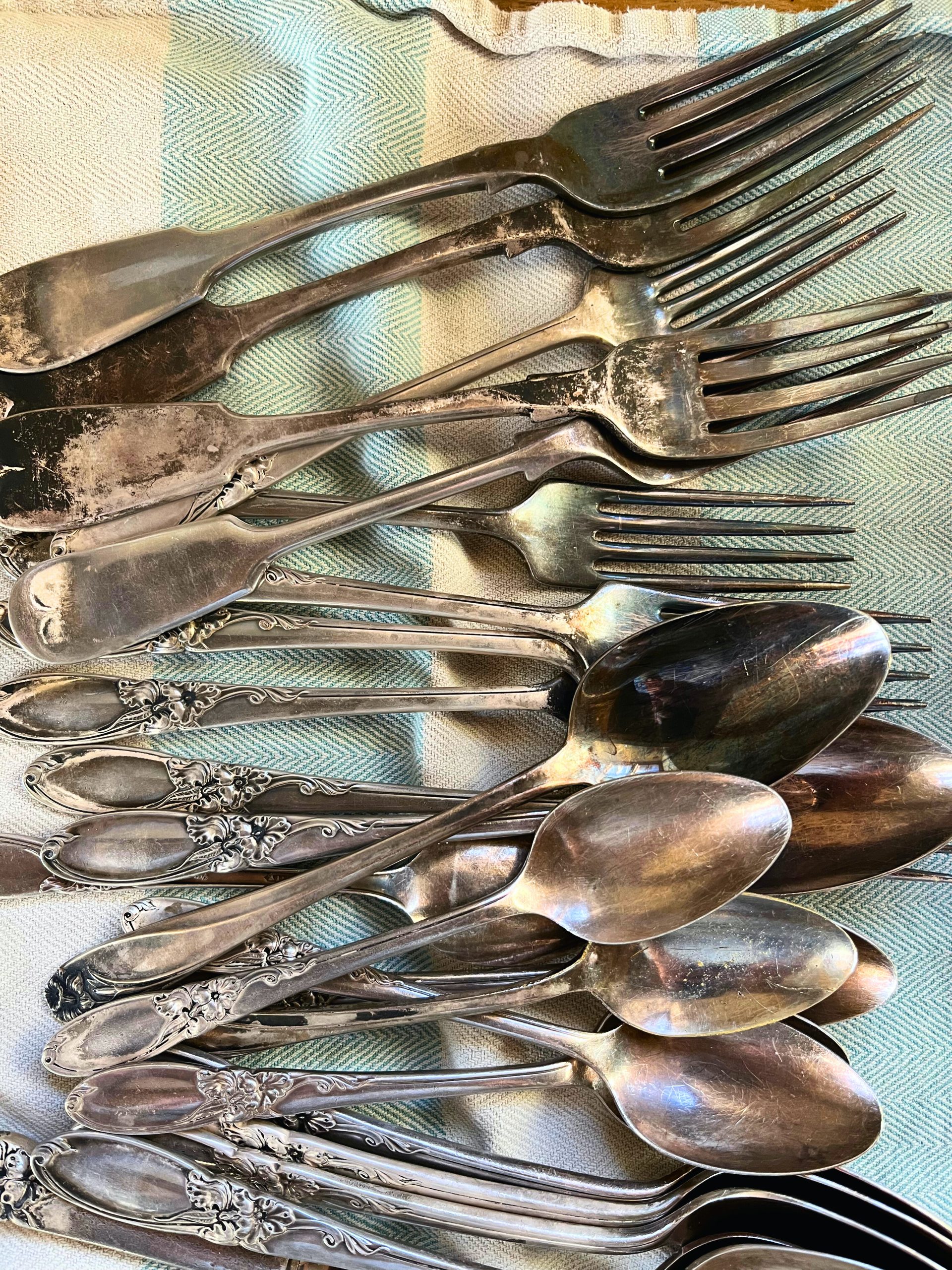 How to Clean and Polish Silverware Naturally - Mossy Meadow Homestead